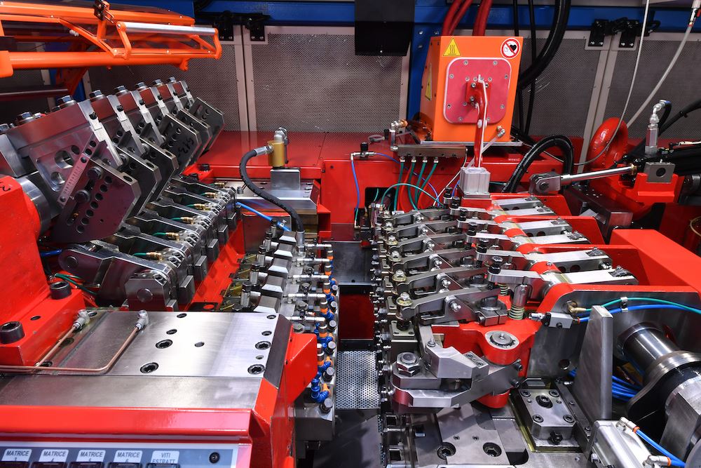 Fastener Manufacturing: The Basics | expometals